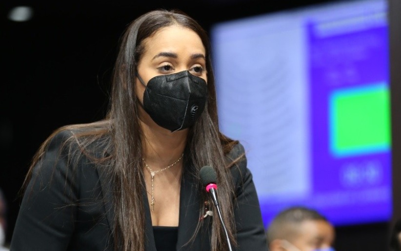 Diputada Betty Gerónimo recomienda a niños y jóvenes a estudiar ...