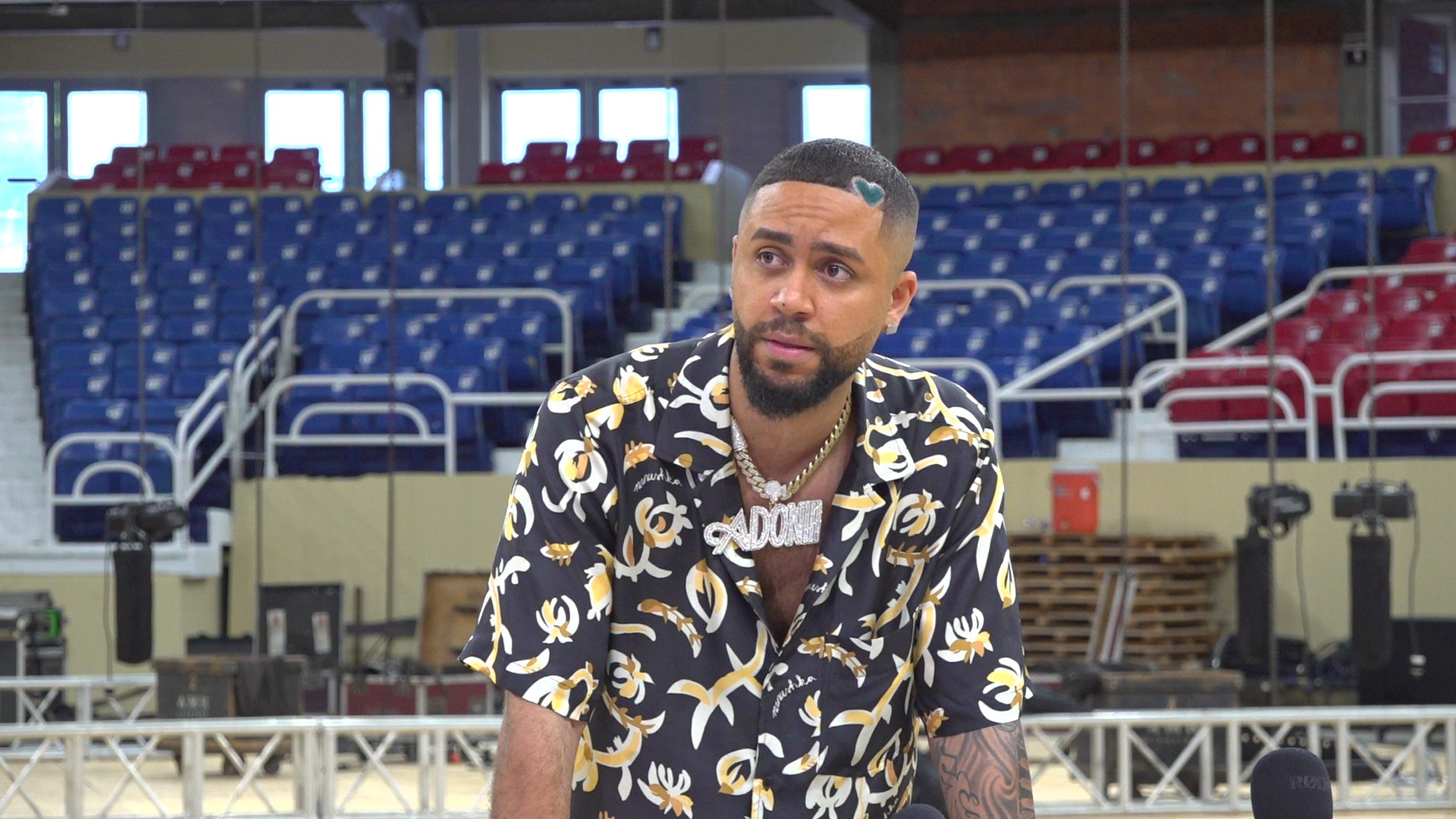 Video: Se agotan las boletas para ver a DJ Adoni en el Palacio de los ...