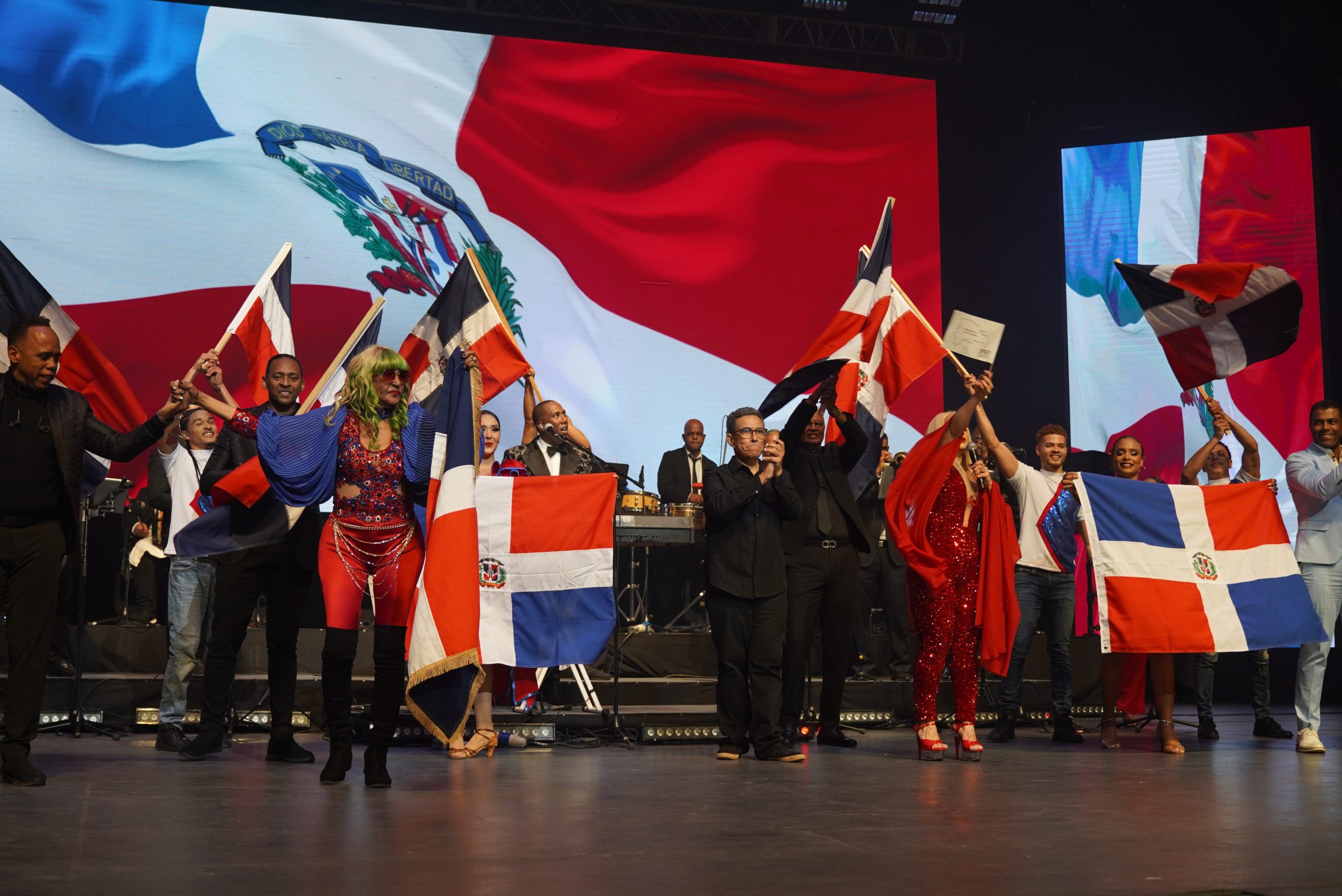 “Mi música es mi bandera” rinde homenaje a la patria al ritmo de ...